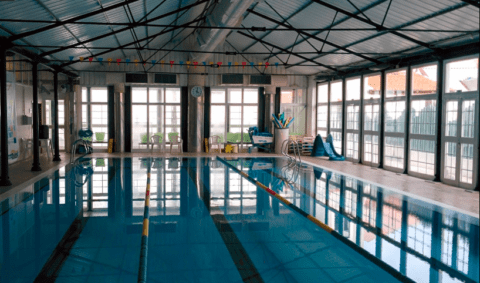 Where can you swim in Lisbon: List of public pools and tips